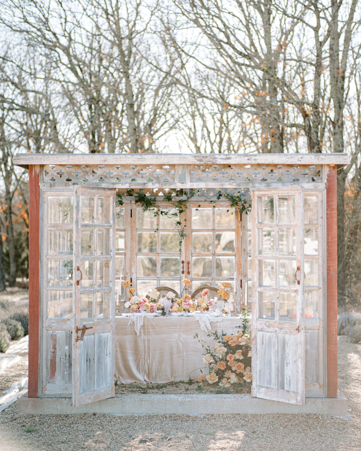 The White Sparrow Barn Dallas TX : Bridal Editorial ...